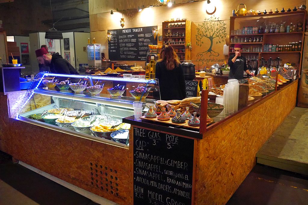 Fenix Food Factory in Rotterdam: Foodhall und Brauerei - Holland²